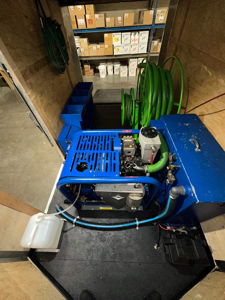 6 by 10 Trailer with Hydramaster Boxxer 421 fully loaded – CLEANING ...